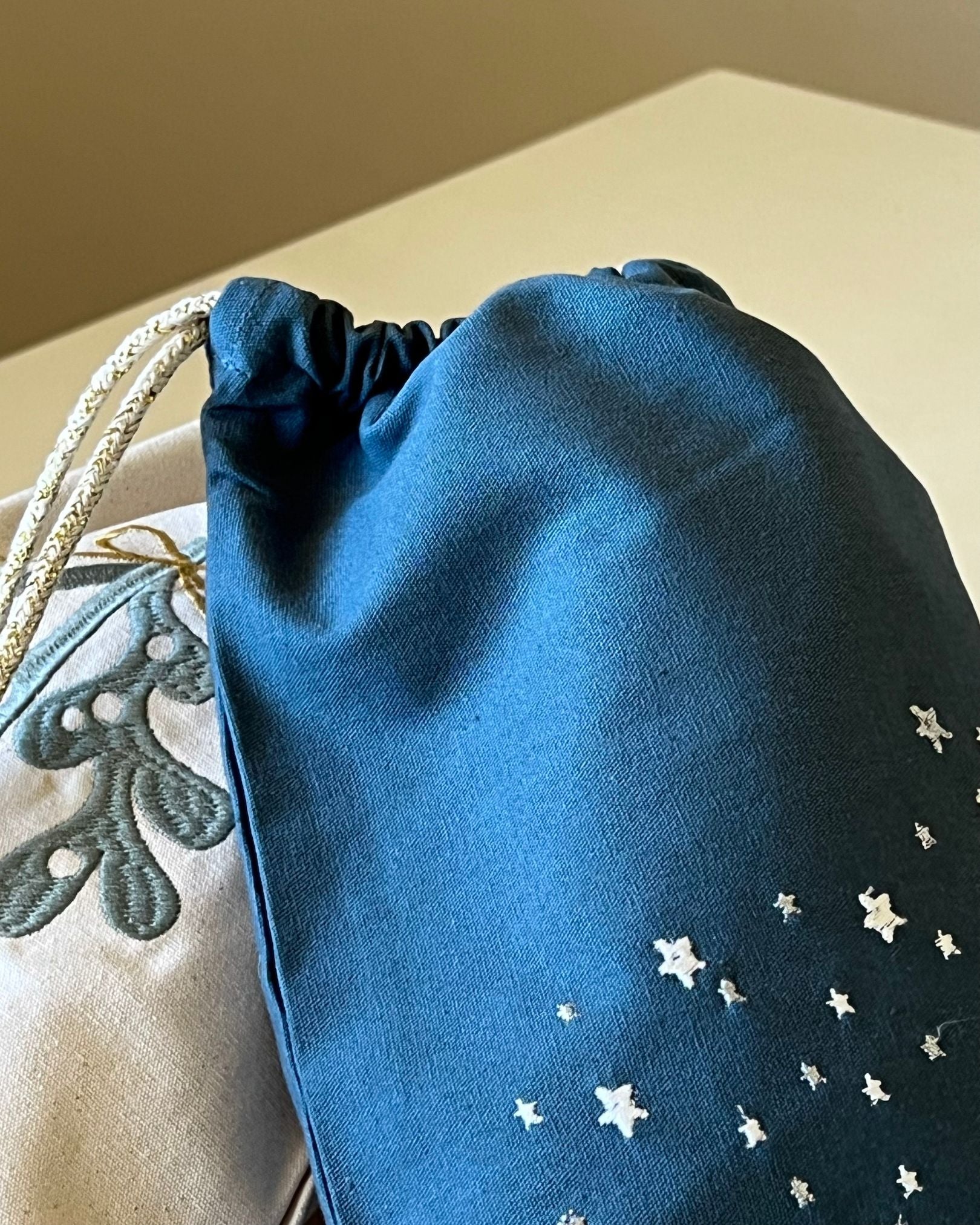 Starry night gift bag